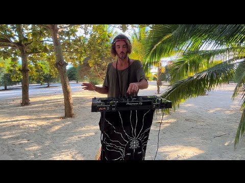 Organic tribal house mix