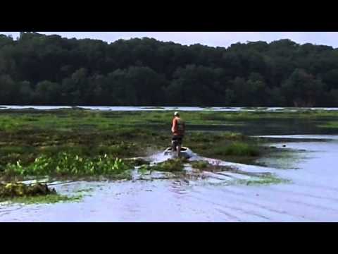 Hunt'em boats and Swamp Ratt mud motors - YouTube