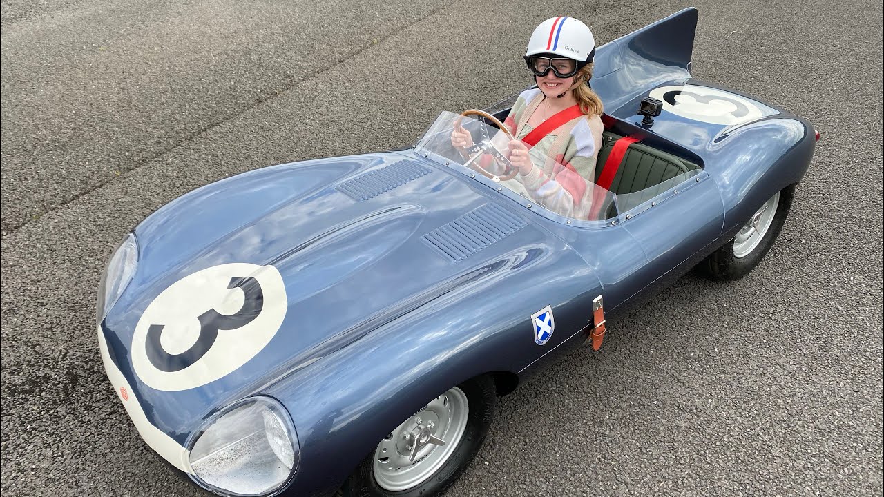 Junior cars Jaguar build - YouTube