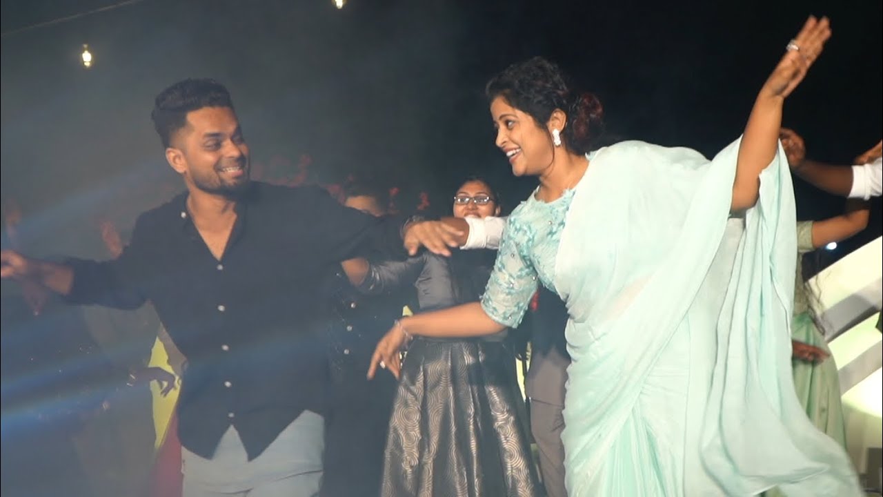 Kukku & Deepa Live Dance Performance at Dain Davis Brother’s Wedding ...