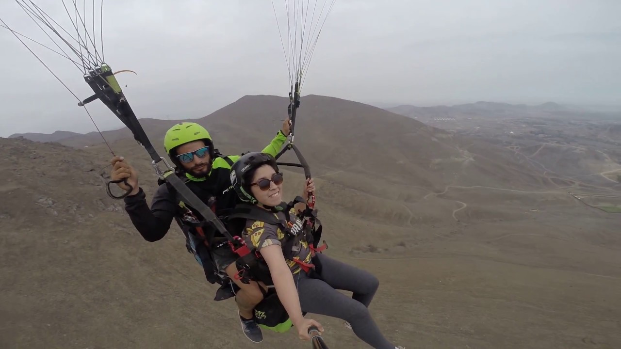 Parapente Lima Peru / Lima Paragliding / Pachacamac Vuelo Tandem - YouTube