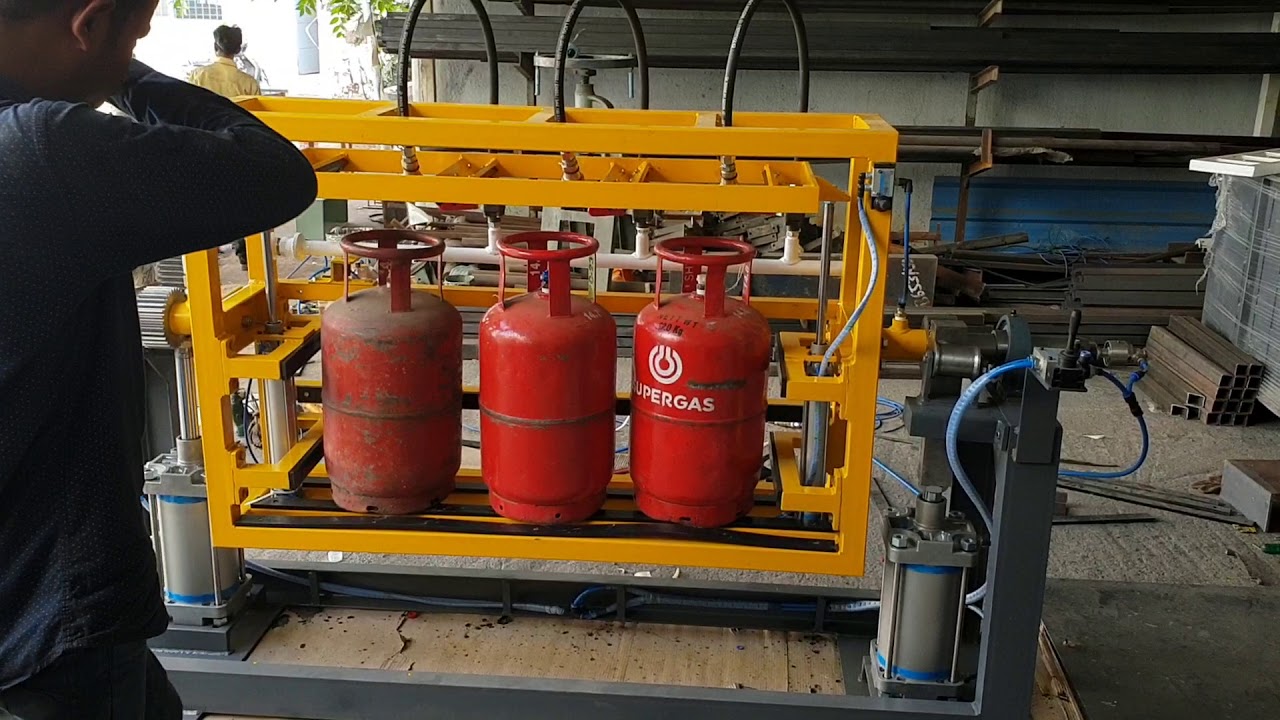 Lpg cylinder evacuation system for defective cylinder - YouTube