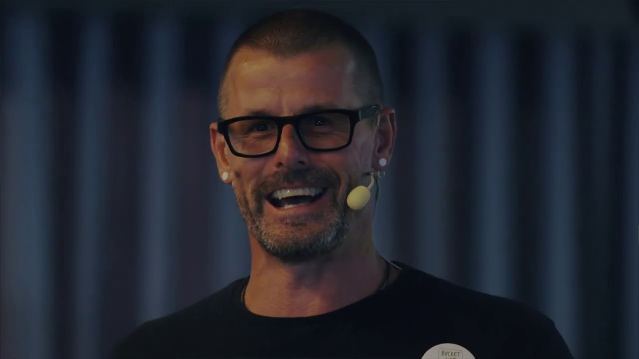 Apresentação Integral, Travis Bell - The Bucket List Guy - YouTube