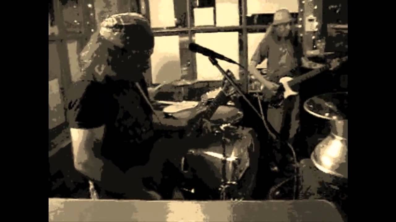 Hurricane Mason covers Stranglehold Ted Nugent - YouTube