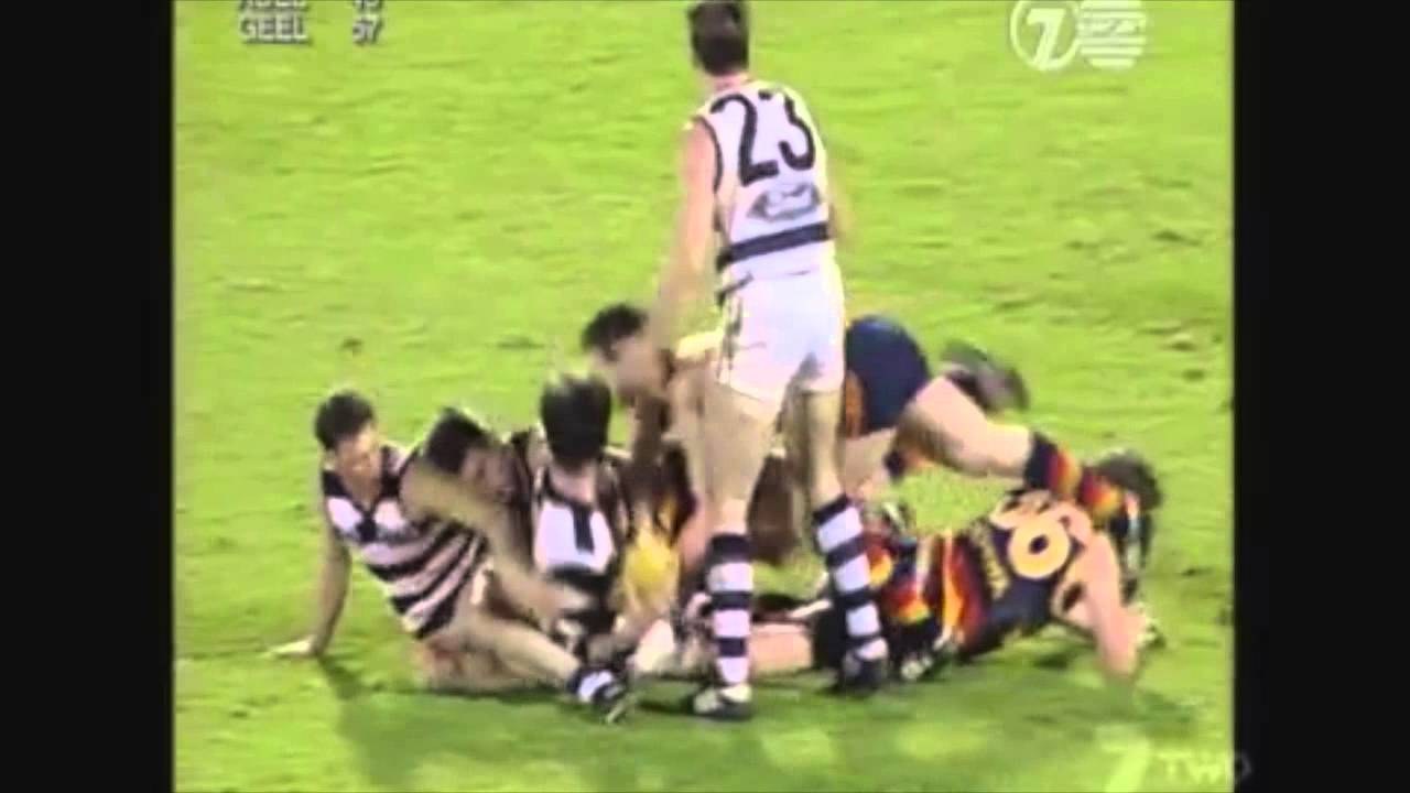Leigh Colbert's infamous non-mark, 1997 semi final - YouTube