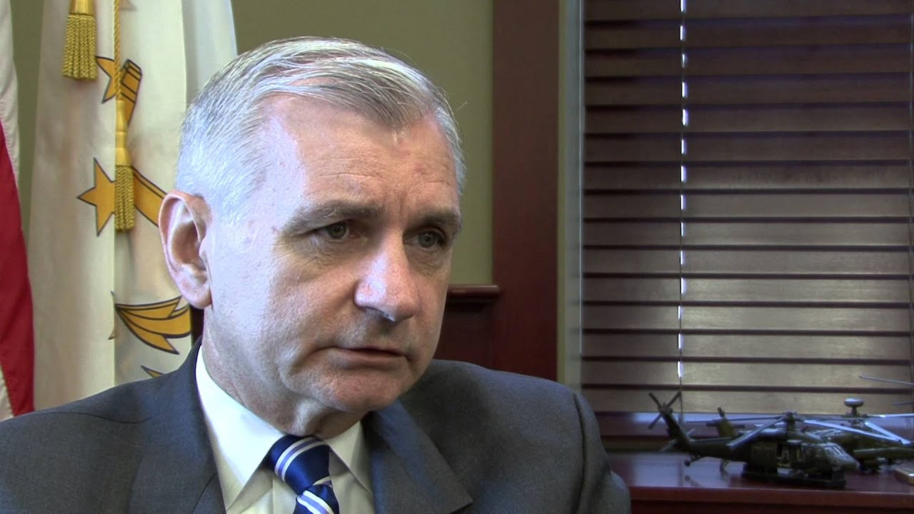 Conversation with Sen. Jack Reed on senior hunger - YouTube