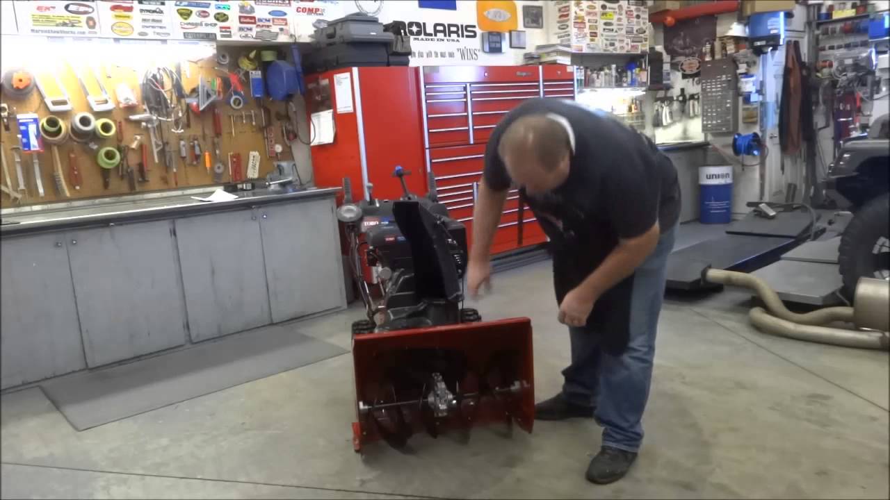 Toro Power Max 1028OHXE Snowblower Review - YouTube