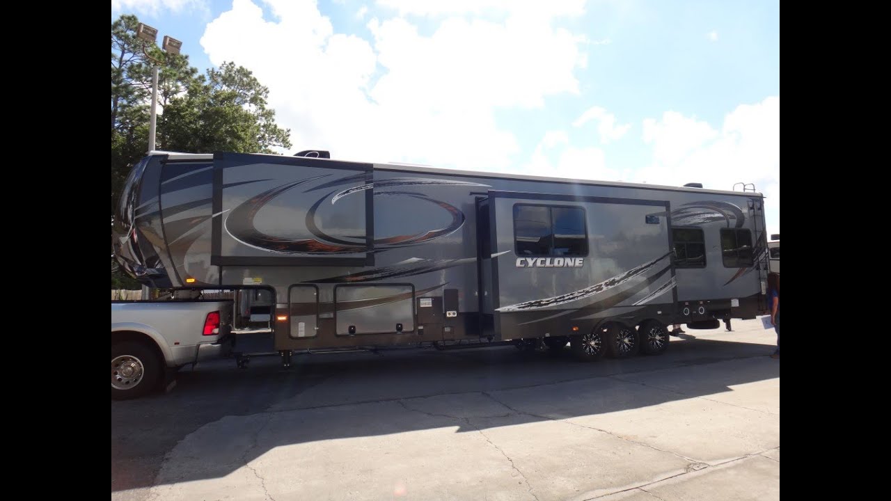 2015 Heartland Cyclone 4000 - YouTube