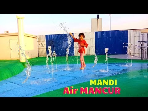ASYIKNYA.. Bermain ditaman bermain dan mandi Air MANCUR ditap mall
