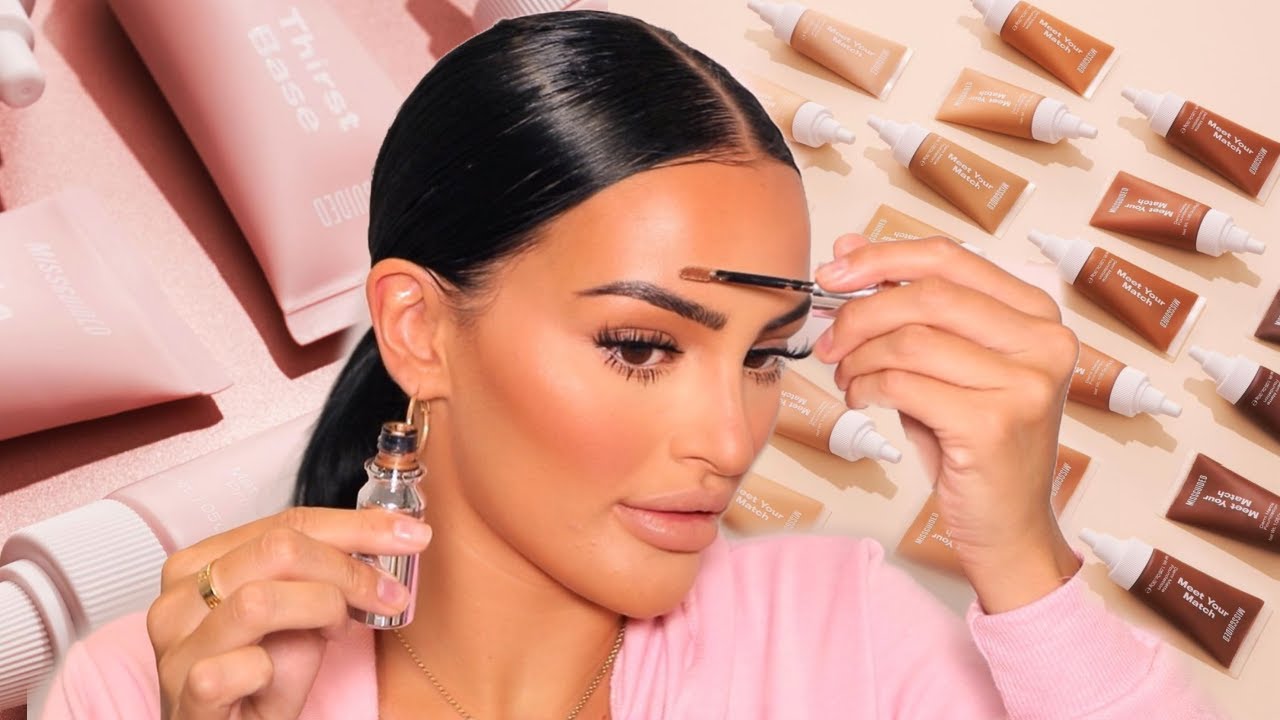 MISSGUIDED NOW DO MAKEUP... WHAT? HIT OR MISS? | HOLLY BOON - YouTube