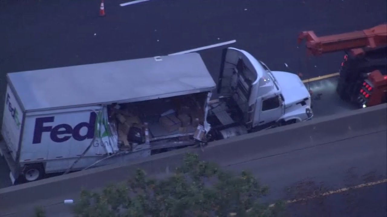 FedEx truck, another tractor-trailer involved in crash on NJ Turnpike ...