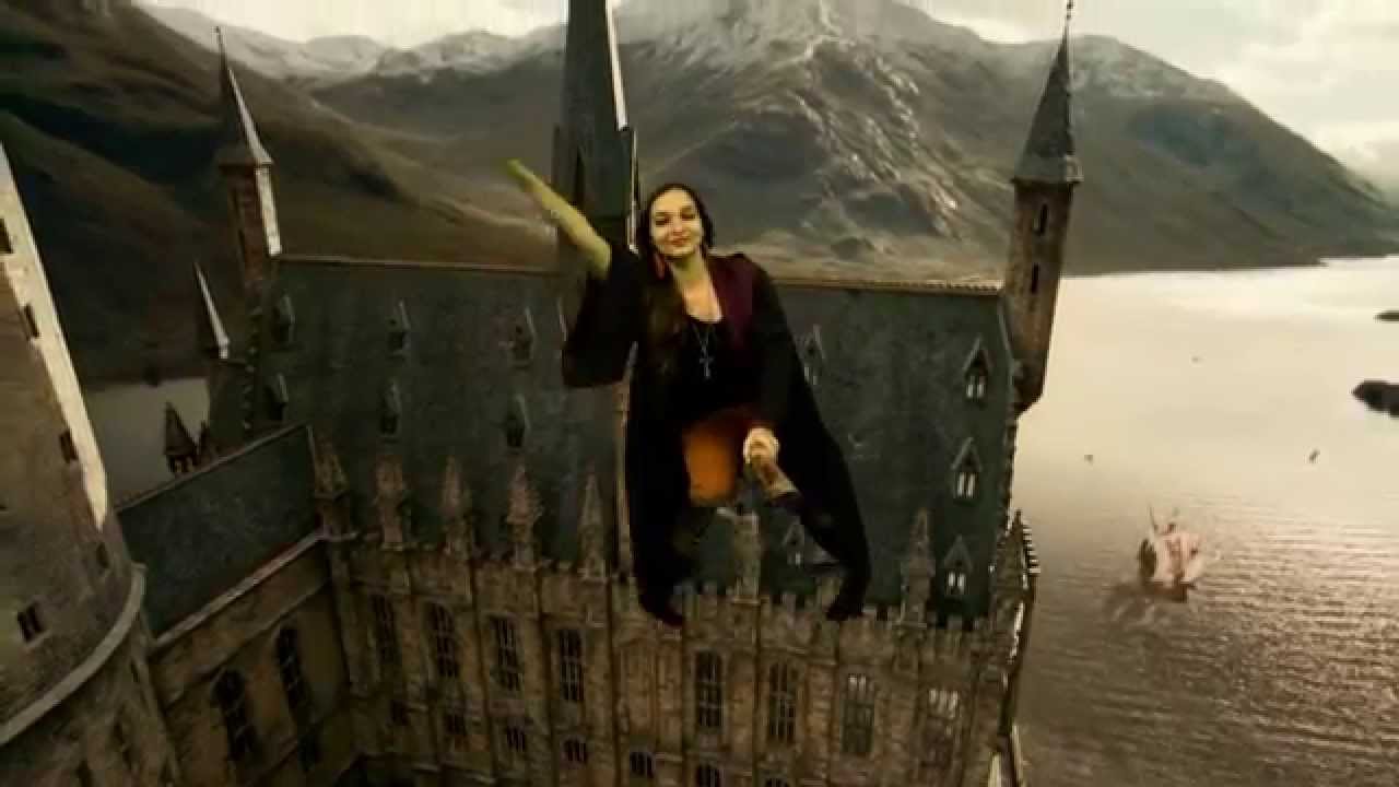 Harry Potter Tour / Warner Bros Studio - broom magic with green screen ...