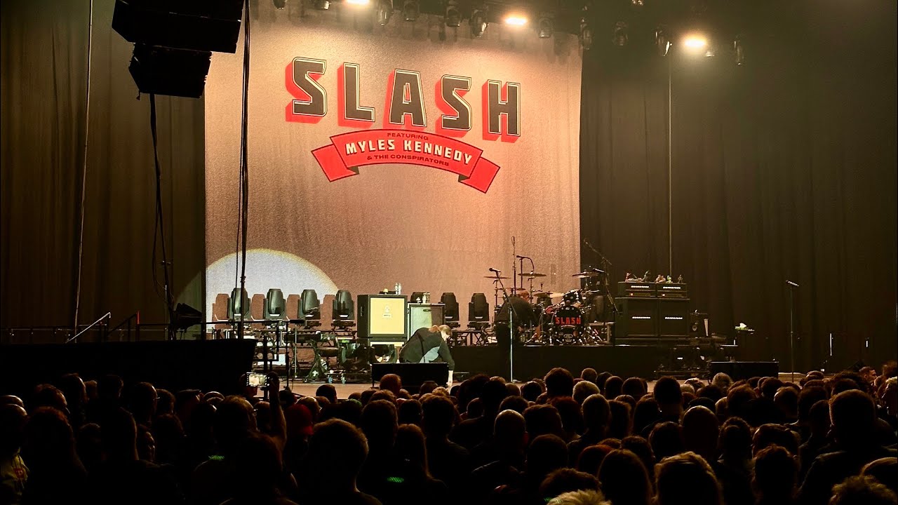 Slash ft. Myles Kennedy & the Conspirators Cover " Rocket Man" Live in ...