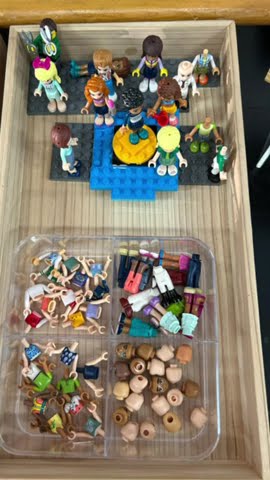 The Sorted Brick weekly minute Mini figs and Brickscapes - YouTube