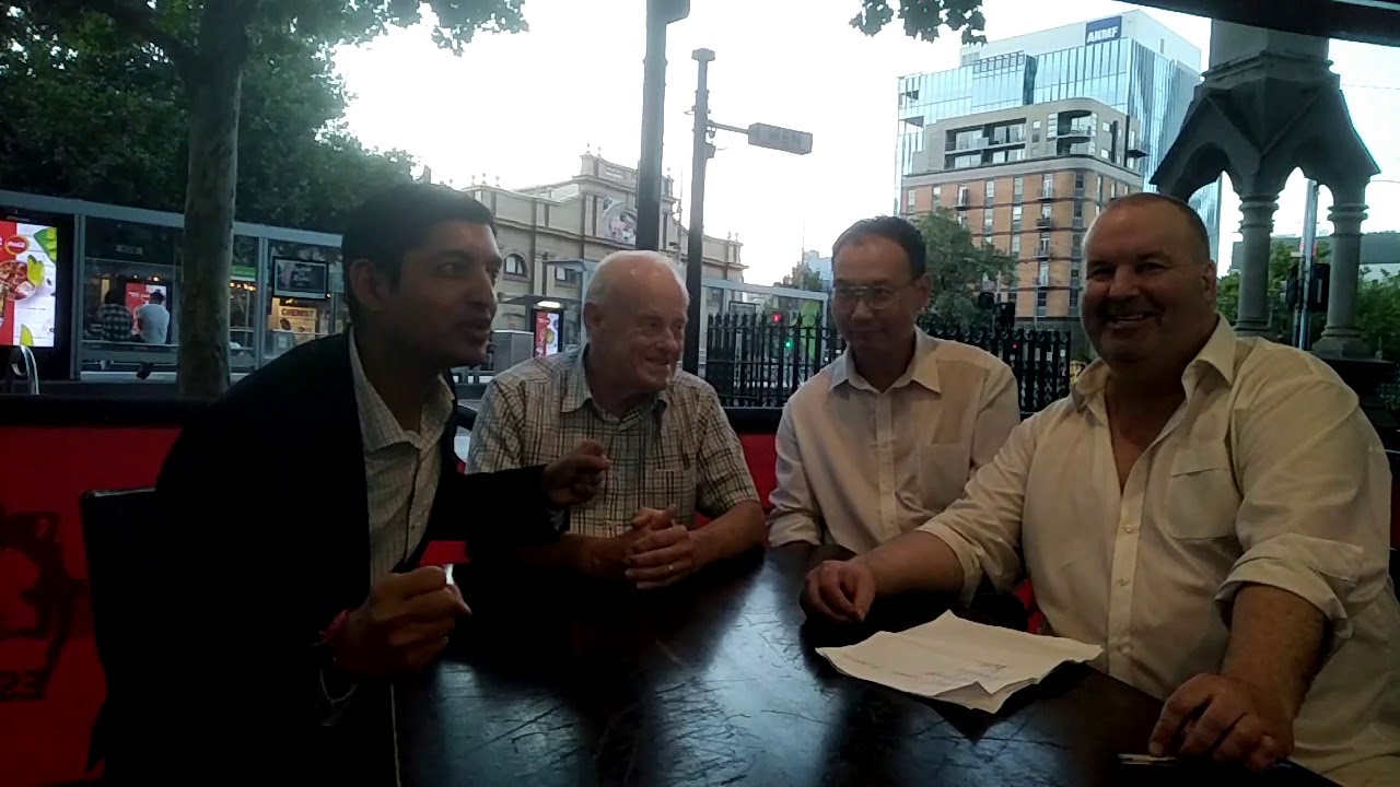 Smashing Show @ Smashing the Envelope Toastmasters Melbourne - YouTube