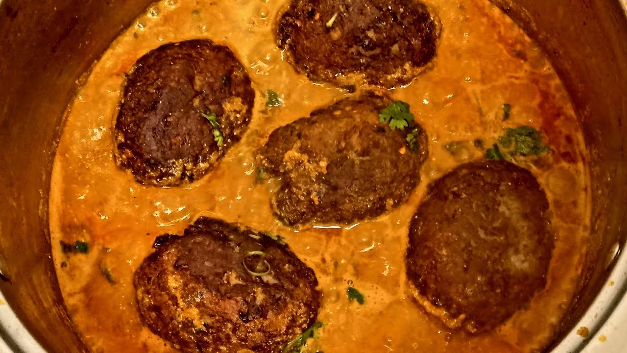 Nargisi Kofta Curry Recipe | Mutton Mince Kofta Curry | Egg Kofta Curry ...