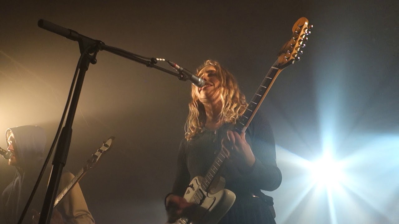 Pumarosa "Honey" @ Le Point Ephémère - 17/01/2018 - YouTube