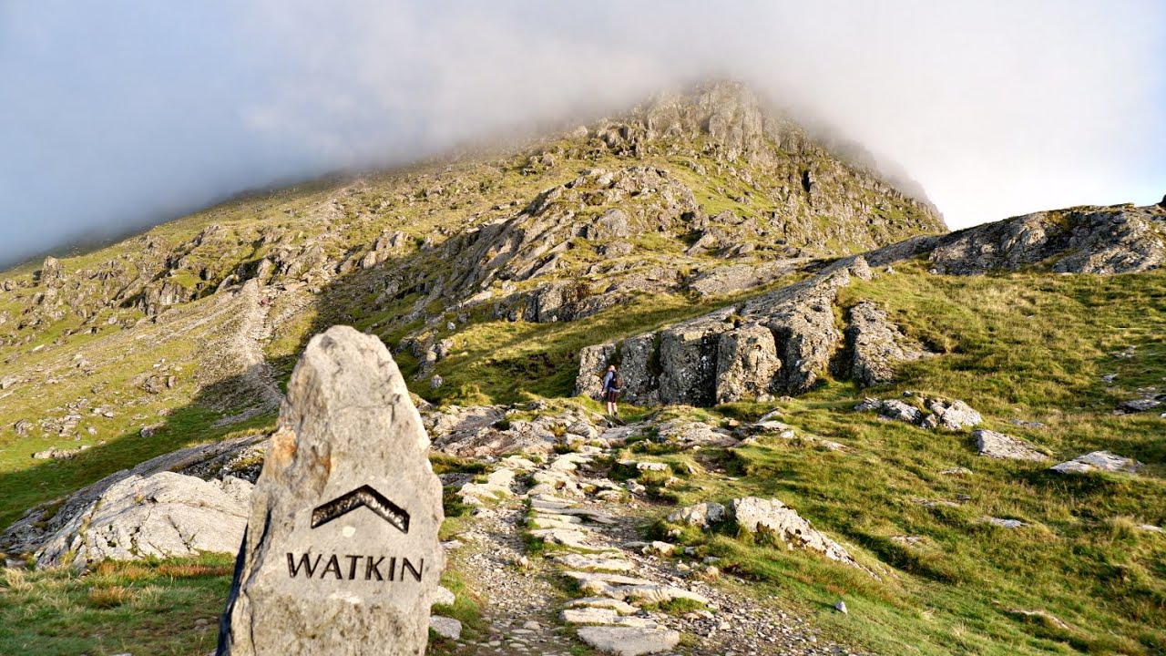 Our Sunrise Hike To Snowdon Summit - Finishing What We've Started - YouTube
