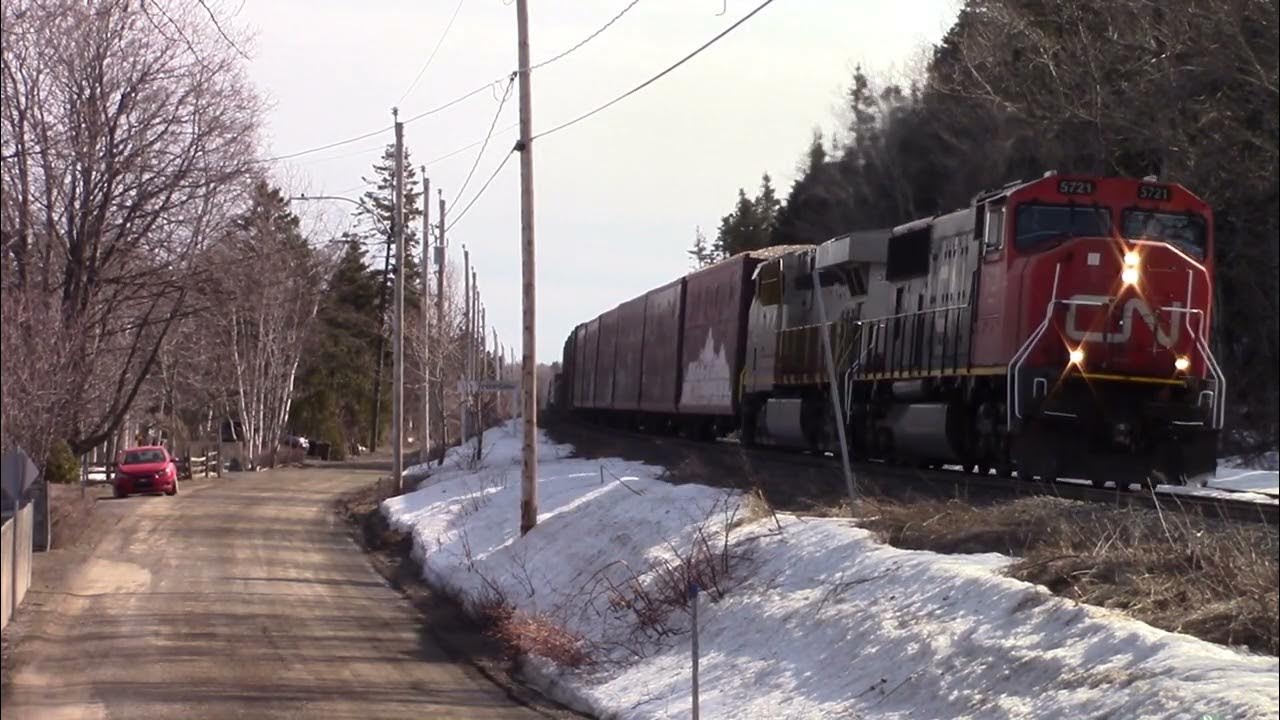 (HD) CN 5721 & CN 3953 (CN 403 West) Rimouski Qc ( Mont-Joli SUB M.P 128.72 ) - YouTube