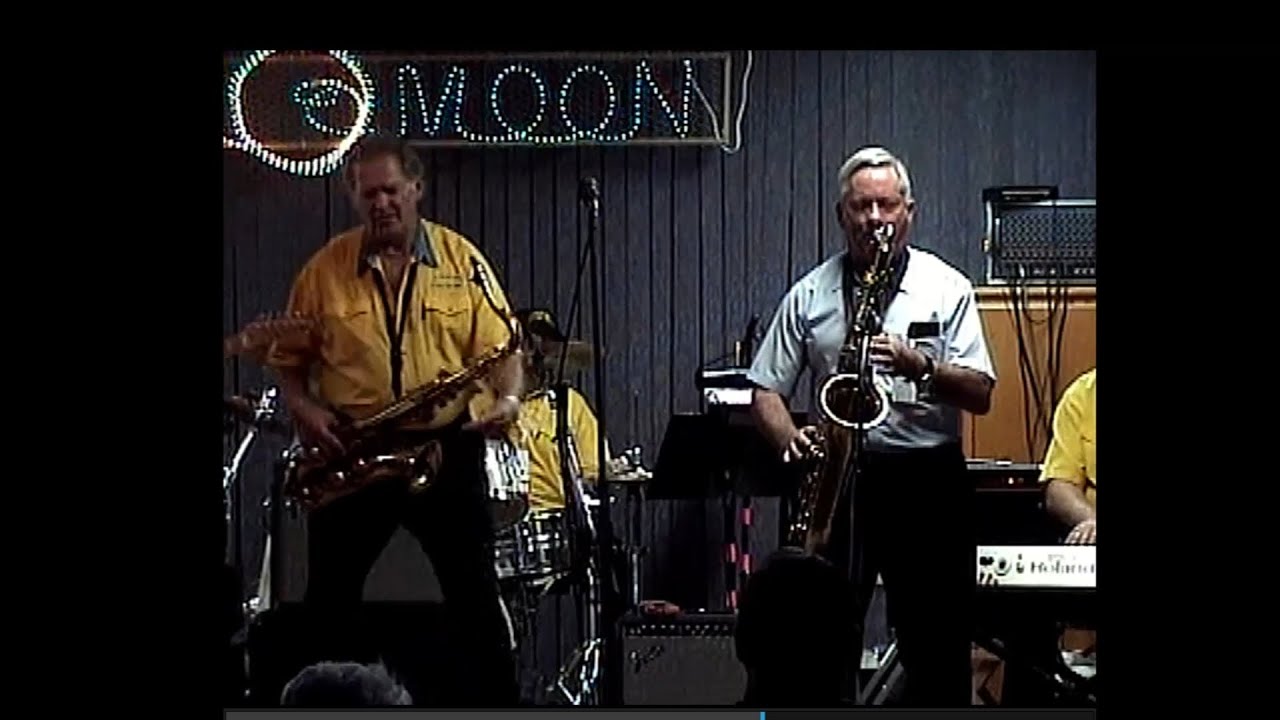 Sonny Burgess featuring Warren Crow and Jim Aldridge - YouTube