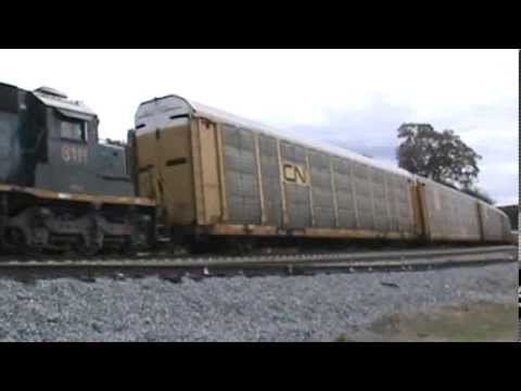 CSX 8114 leads CSX Q236-04 in Emerson, GA - YouTube