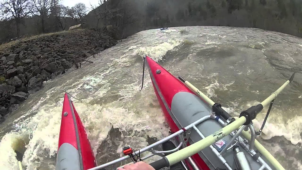 Klickitat River @ 11000 cfs - YouTube