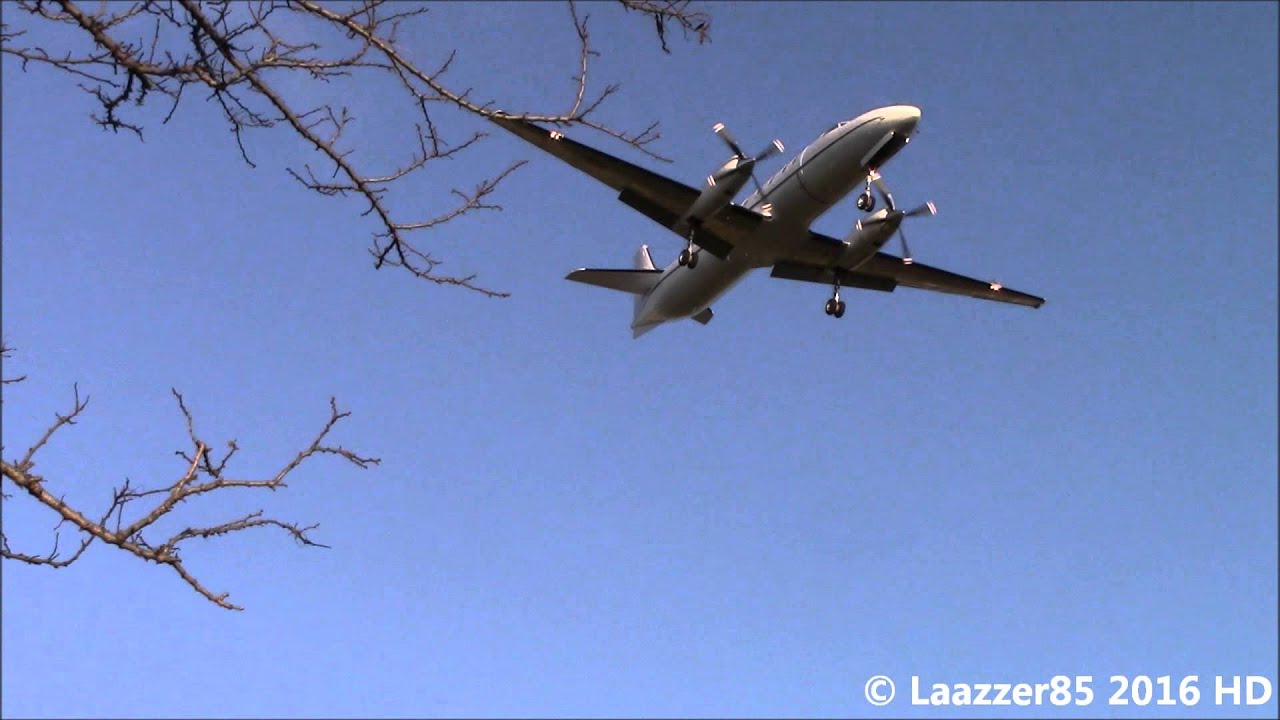 U.S. Navy Swearingen Metro C26/ Landing @ Naples Capodichino Airport ...