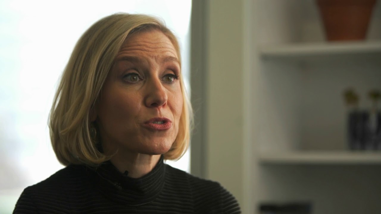 Interview with Marne Levine, COO, Instagram - YouTube
