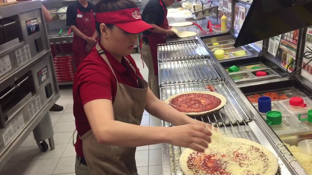 Pizza Game team 1 - YouTube