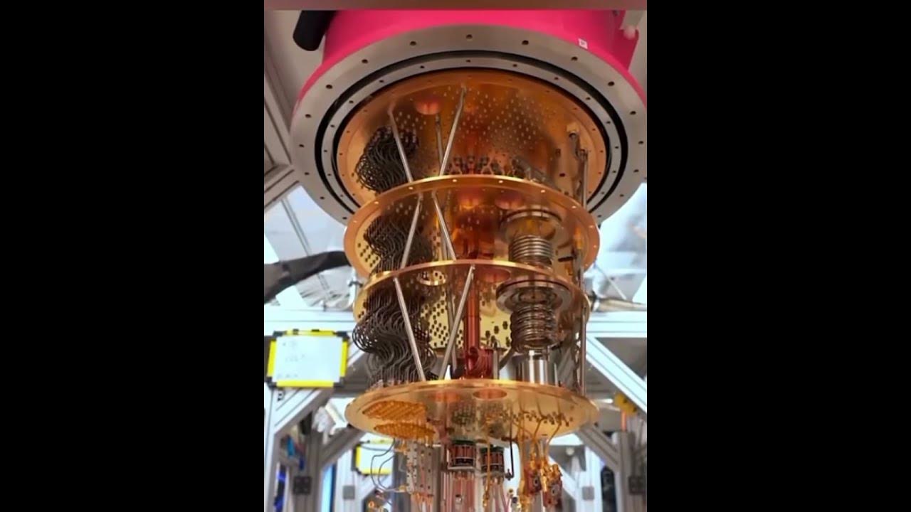 Quantum Computers In A Nutshell - YouTube