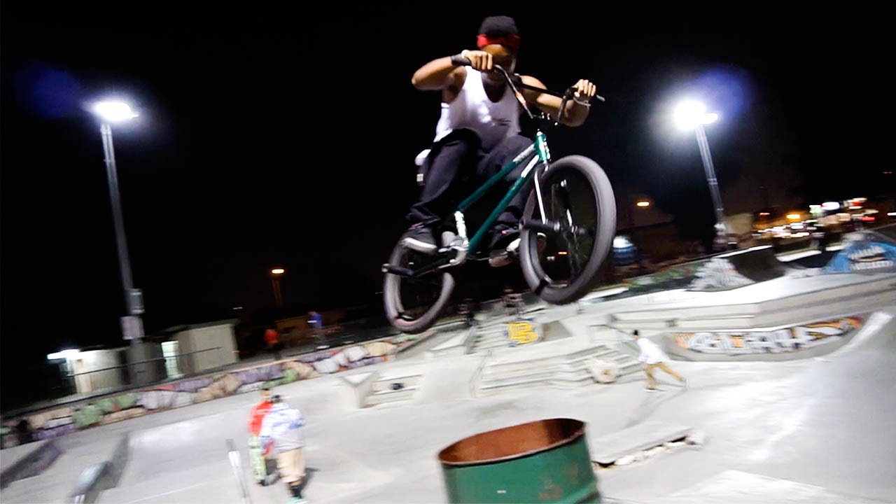 BACK ON THE BMX! - YouTube