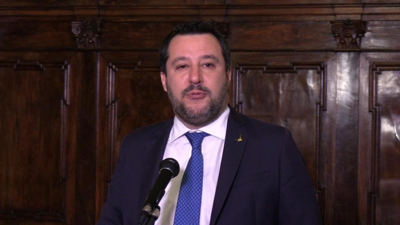Salvini sul caso Gregoretti: "Ho scelto io di andare a processo" - YouTube