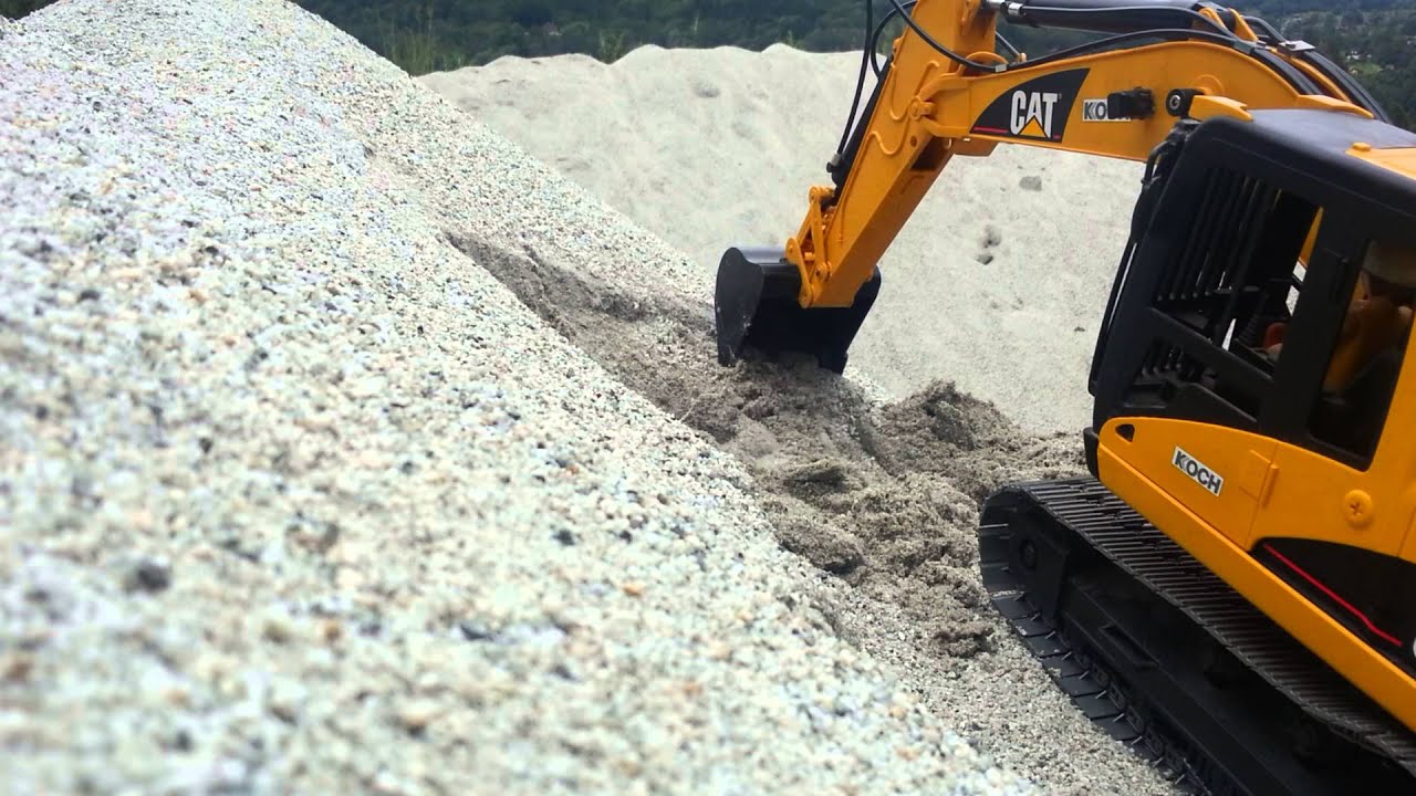 Décaissements talue du giffre - YouTube