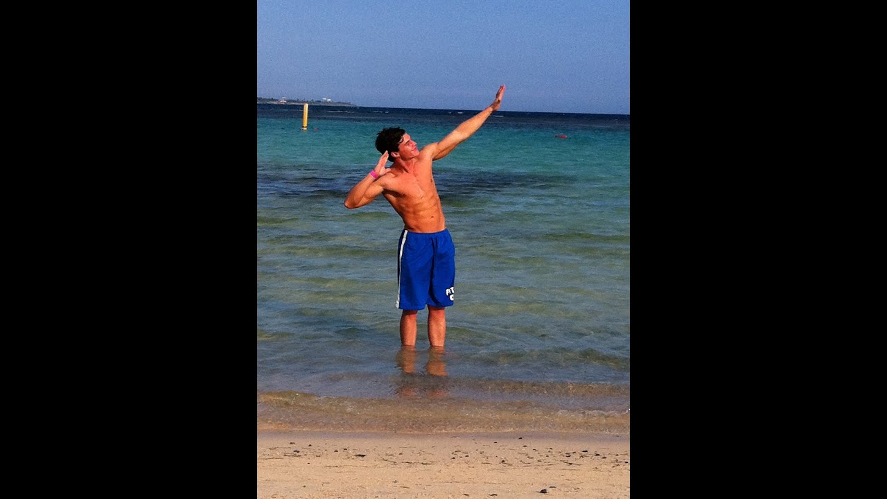 One Man Super Bowl XLIX Beast Feast. Dud Light. - YouTube