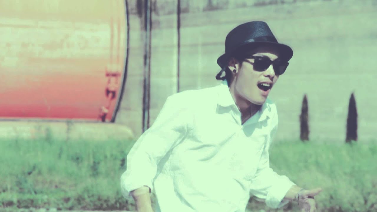 Moonlight Drive - พอสักที (Official MV) - YouTube