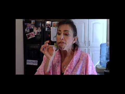 Carol Siskind's "I Was Just Thinking..." (9) - YouTube