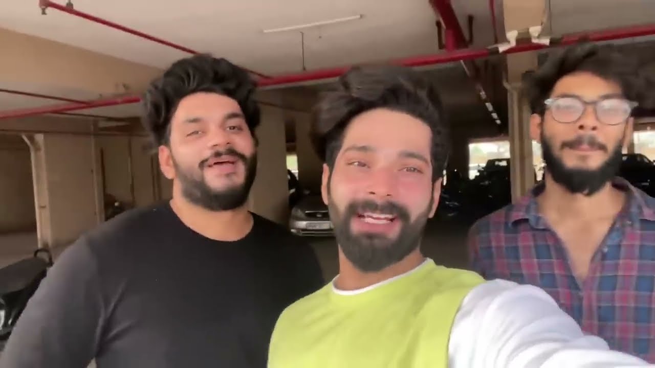 Revenge Prank On Aarti 🫣 | Fokats | Abresh & Zeeshan - YouTube