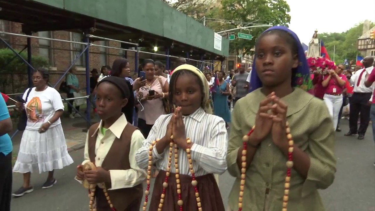 Haitians Lead Our Lady of Fatima Procession - YouTube