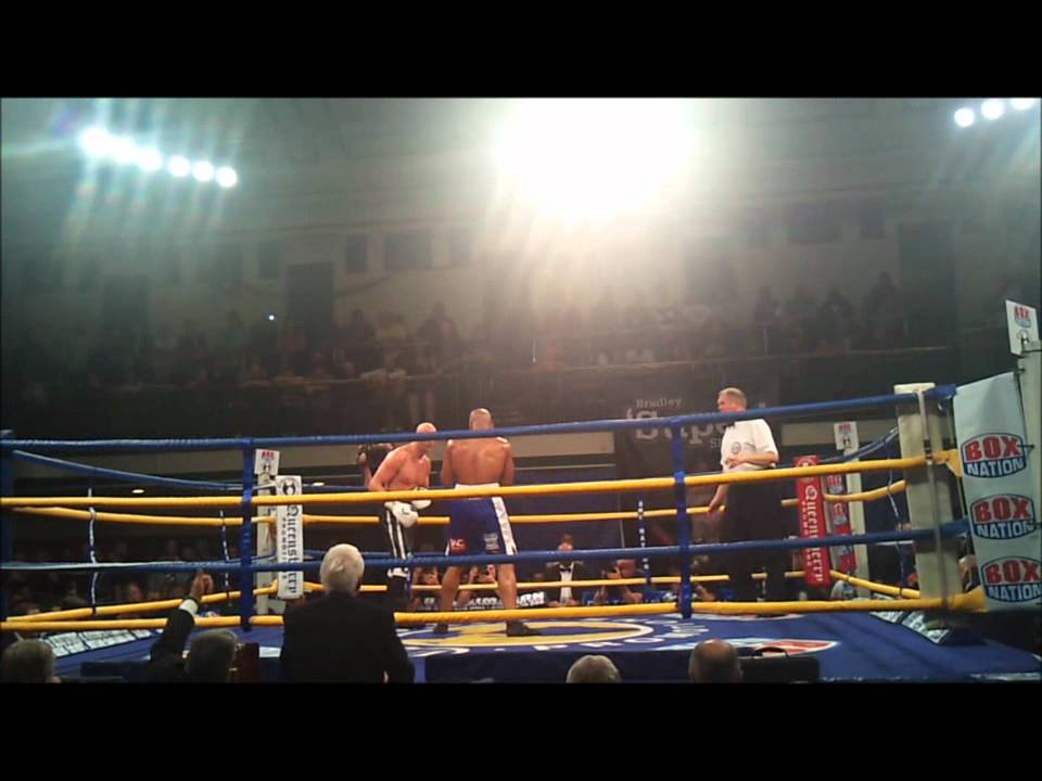 British Cruiserweight Title Fight - Leon 'Solid' Williams Vs Rob Norton ...