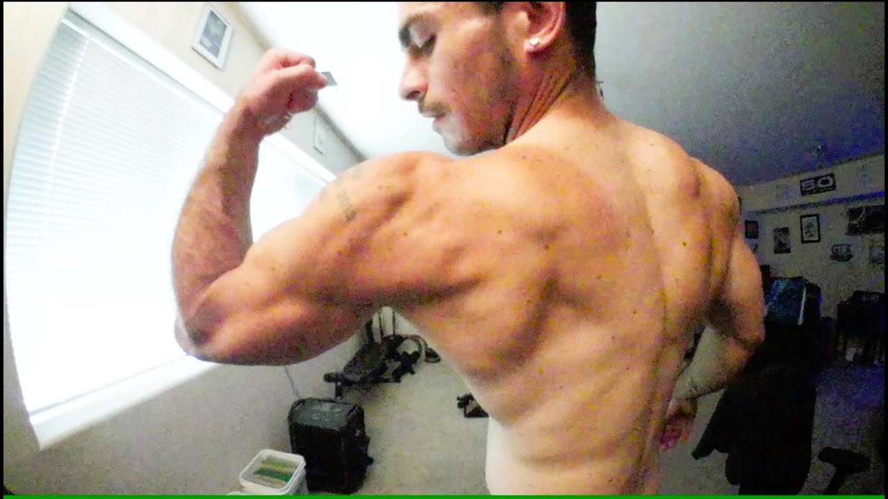 AC's hard peaked biceps || Arm measurement || Huge delts || Muscle ...