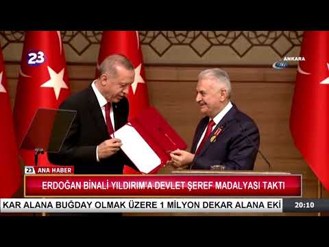 ERDOĞAN BİNALİ YILDIRIM'A DEVLET ŞEREF MADALYASI TAKTI