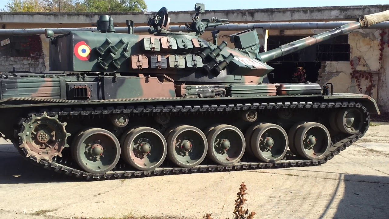 TR 85 M1 tanc Romanesc - YouTube