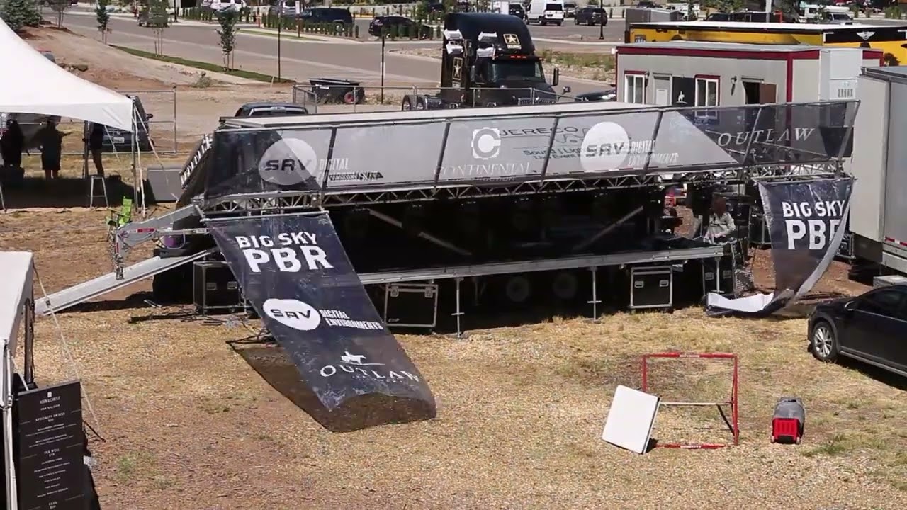 Transportable Stageline 100 Full Timelapse - YouTube