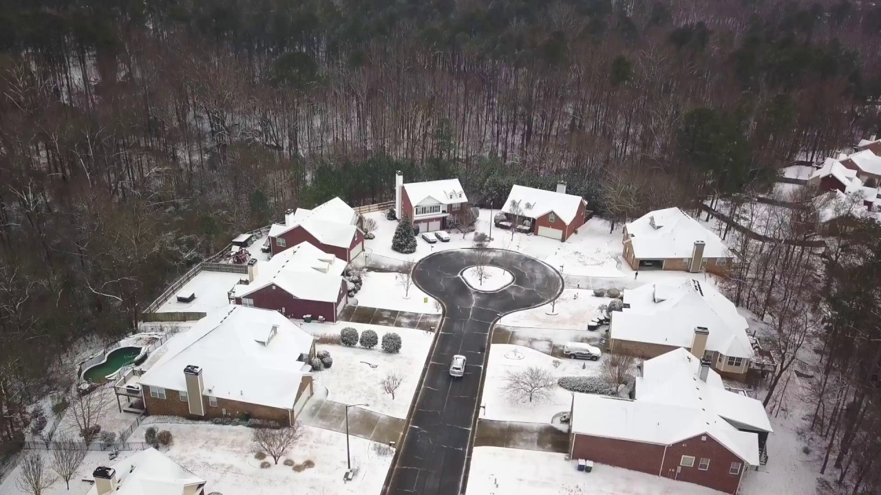 A Dusting of Snow -Athens, GA January 2018 4K - YouTube