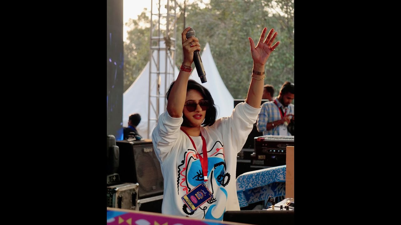 Djgouri ! The Burrah Project at the JLN Stadium ! Delhi ! Punjabi - YouTube