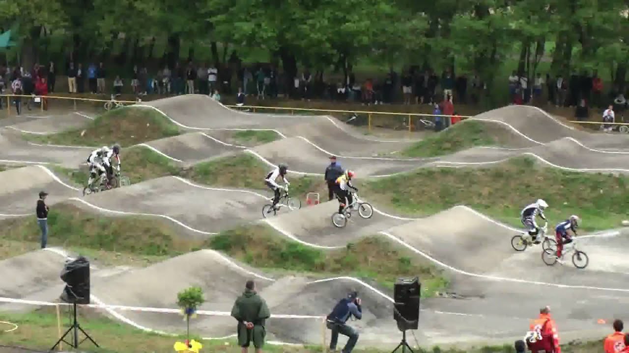 BMX Finals European Championship 02.05.2010 (Italy) Junior + Elite W-M ...