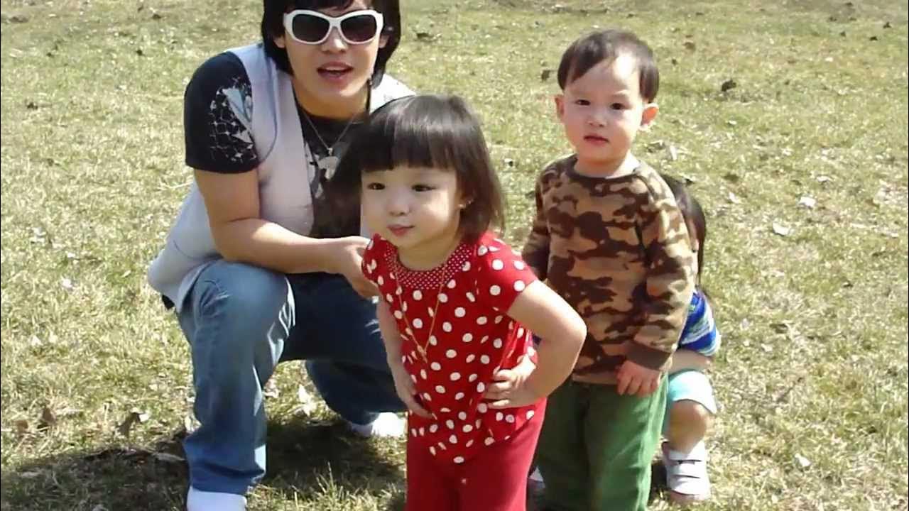 tsis hlub cas tsis qhia by tsom xyooj - YouTube