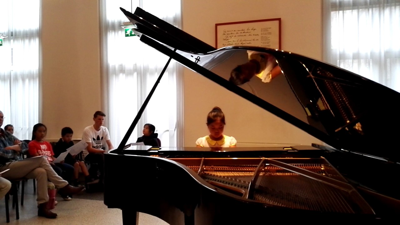 Audrey Schumann, sicilianisch -june 2017 - YouTube