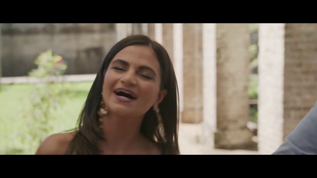 Event Entertainers presents XO Duo - Corporate showreel - YouTube