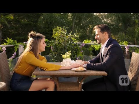 Chloe and Pierce moment scene ep 7959 - YouTube